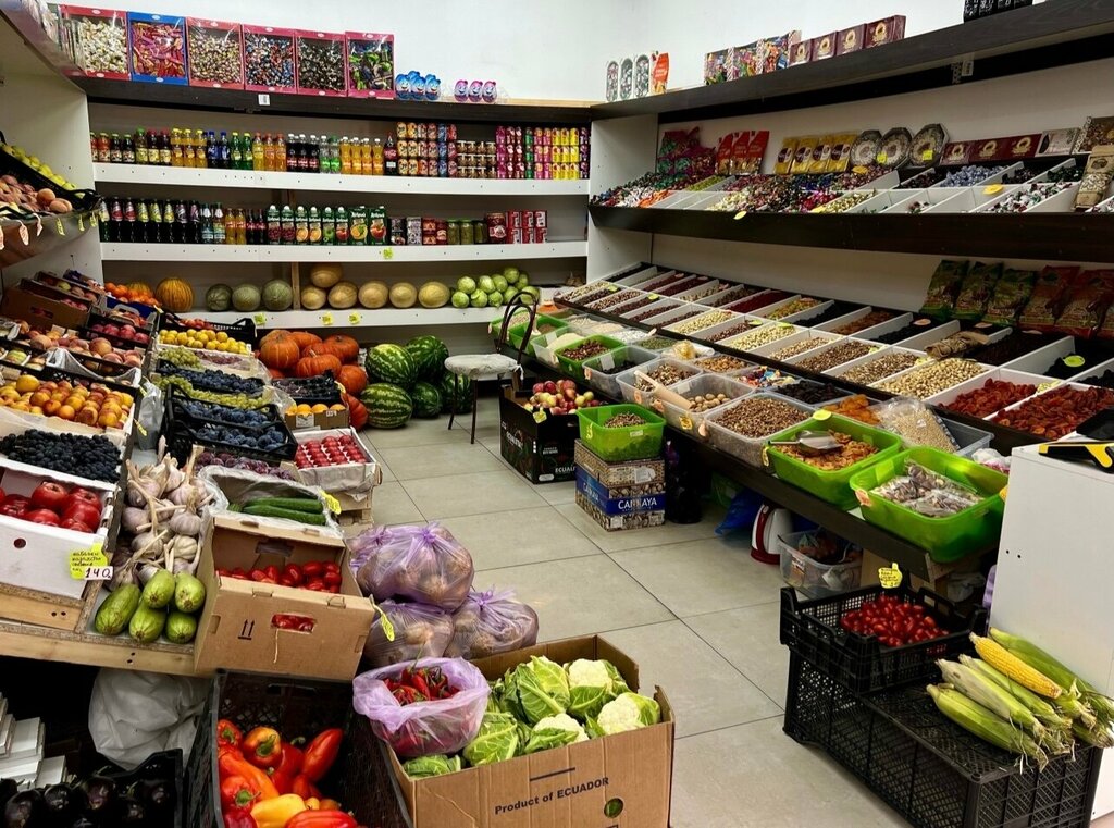 Manavlar Магазин овощей и фруктов, Novosibirsk, foto