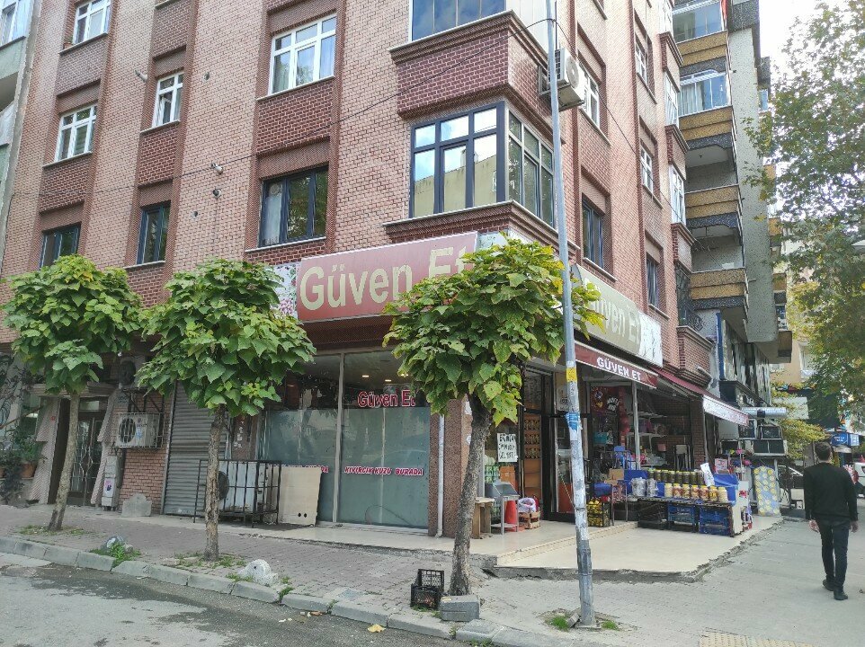 Kasap, şarküteri Güven Et, İstanbul, foto