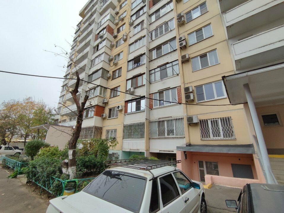 Elektrik ve benzinle çalışan aletler Berim S. A., Krasnodar, foto