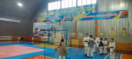 Çok amaçlı spor tesisleri Fok, Akmola eyaleti, foto