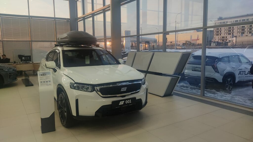 Otomobil satış galerileri Avtomir, Knewstar, Novosibirskaya oblastı, foto