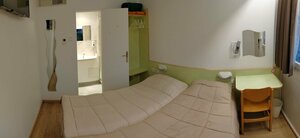 Fasthotel Well Inn Macon Sud - un hôtel Fh Confort (Bourgogne-Franche-Comté, Saône-et-Loire, Arrondissement de Mâcon, Charnay-lès-Mâcon, Chemin de la Petite Grosne, 139), otel