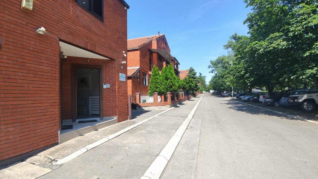 Üroloji merkezi Prof. dr Dejan Dragičević, urološka ordinacija Kosa, Belgrad, foto