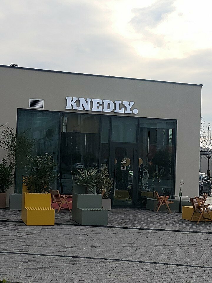 Pasta, şekerleme ve tatlı Knedly, Belgrad, foto