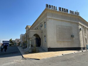 Kesh Palace (Fusunkor Street No:4), otel  Şehrisebz'den