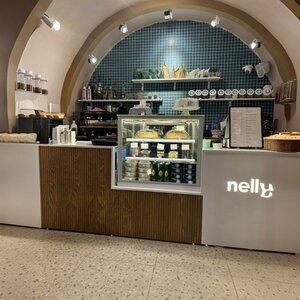 Nelly Coffee Company (İzmir, Çeşme, Musalla Mah., 1015. Sok., 5B), kafe  Çeşme'den