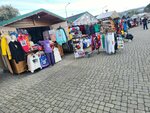 Киоск по продаже футболок (Federal Territory of Sirius, Mezhdunarodnaya Street), örme üretimi  Krasnodarski krayından
