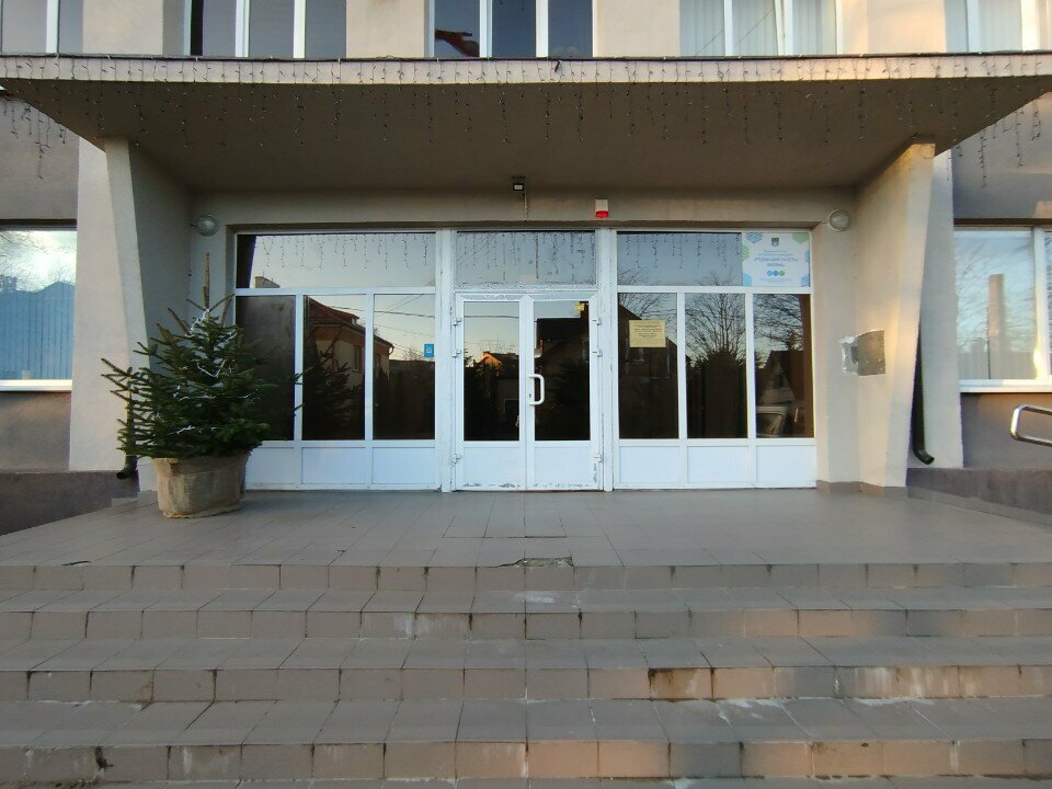 i̇ş ve işçi bulma kurumları Окружной совет депутатов, Zelenogradsk, foto