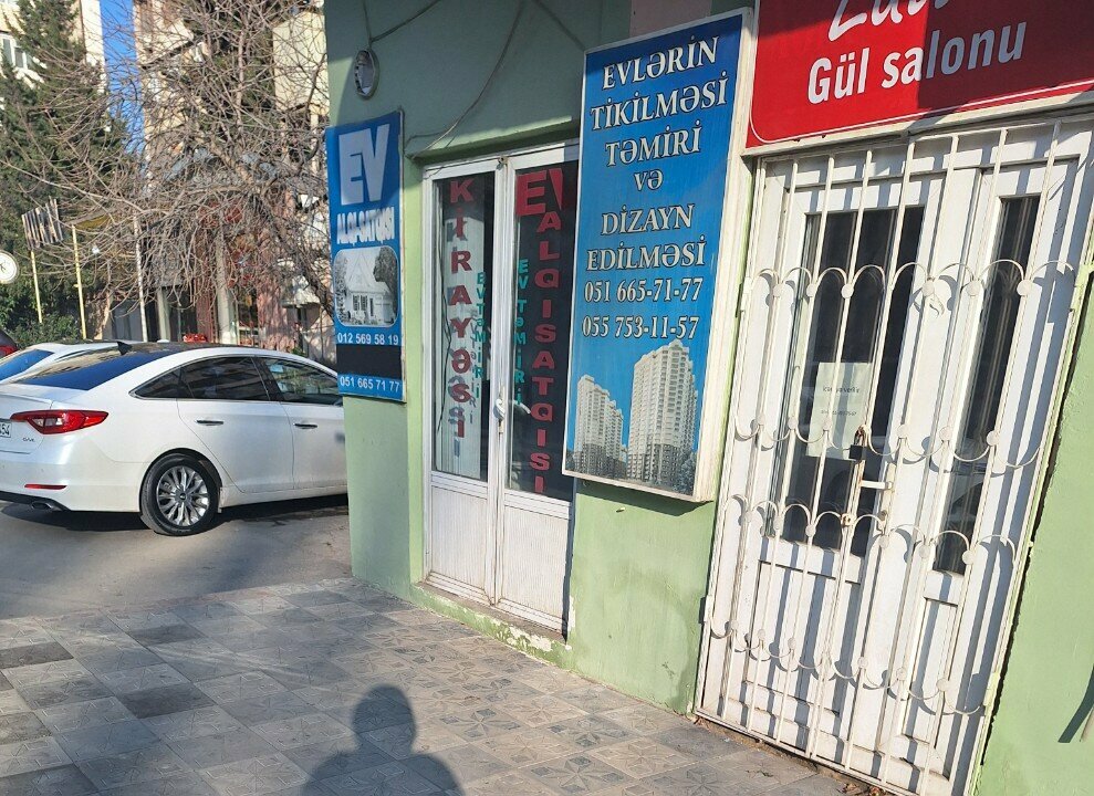 Emlak ofisi Apartment Sales, Bakü, foto
