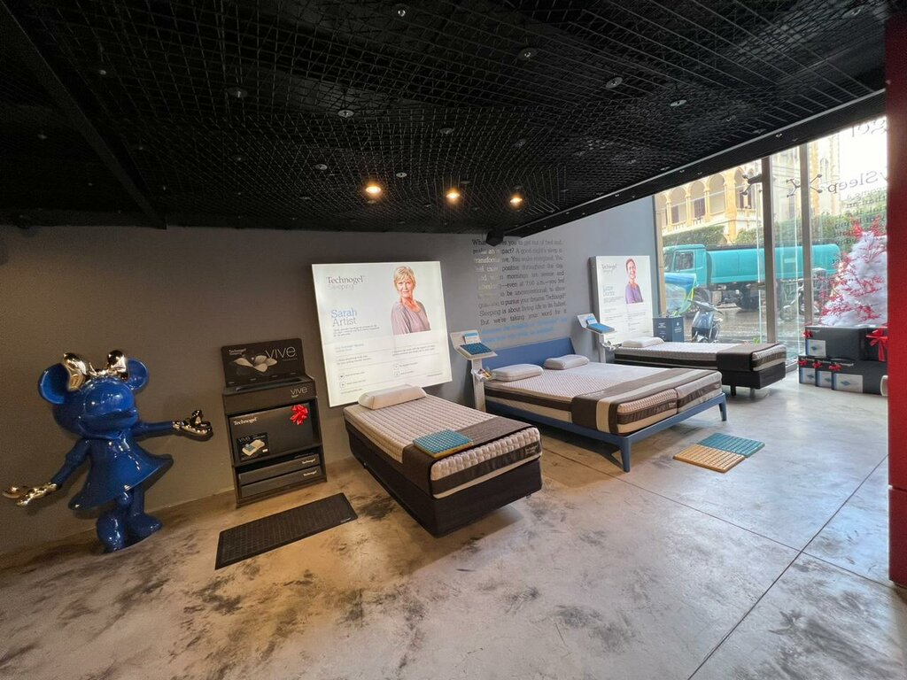 Yatak üreticileri Sleeping Plaza, Dubai, foto