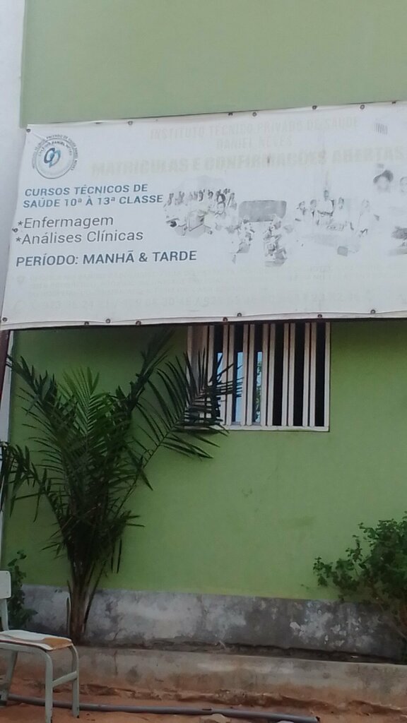 Yüksekokul Colégio Daniel Neves, Loanda, foto