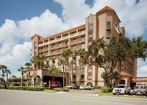 DoubleTree Suites by Hilton Hotel McAllen (United States Route 50), otel  Texas'tan