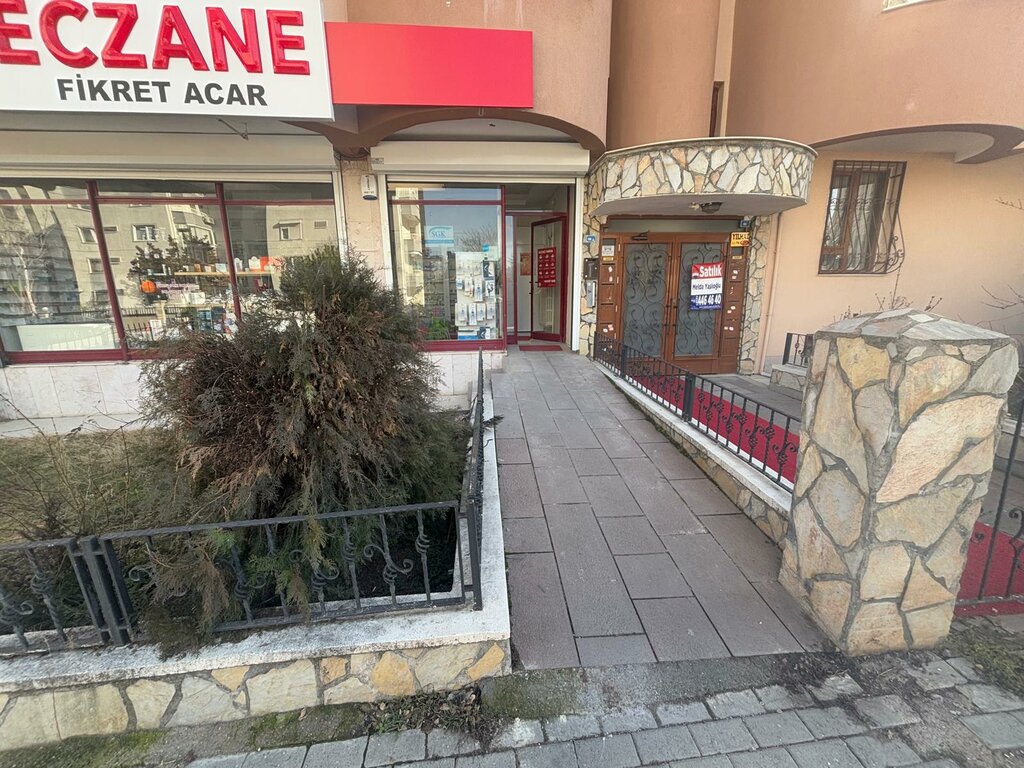 Eczaneler Fikret Acar Eczanesi, Ankara, foto