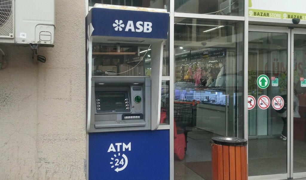 ATM'ler Asb, Bakü, foto
