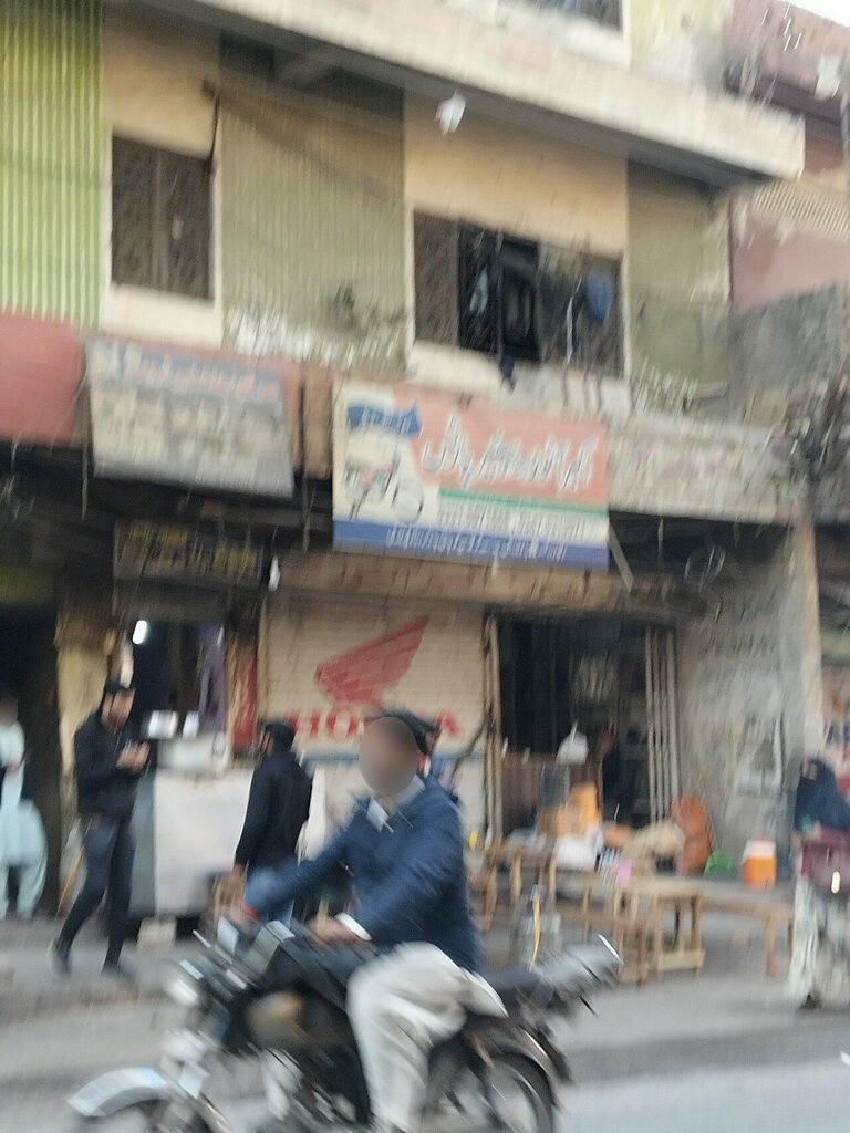 Motosiklet satışı Akbar Autos, Rawalpindi, foto