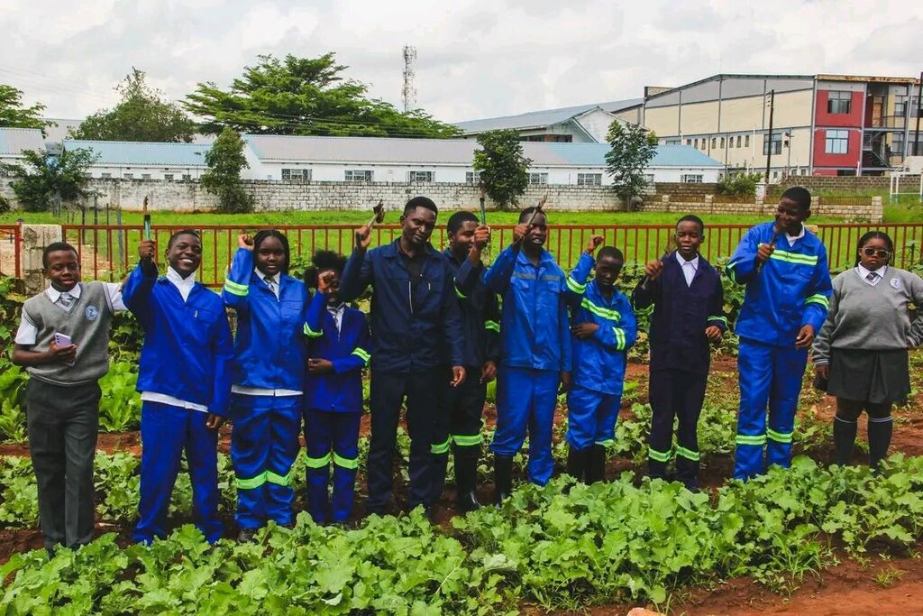 i̇lkokul Crested Crane Academy Basic School, Lusaka, foto