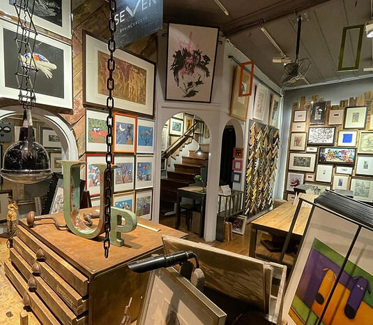 Sergi salonları, galeriler Seven Sanat Galerisi, İstanbul, foto