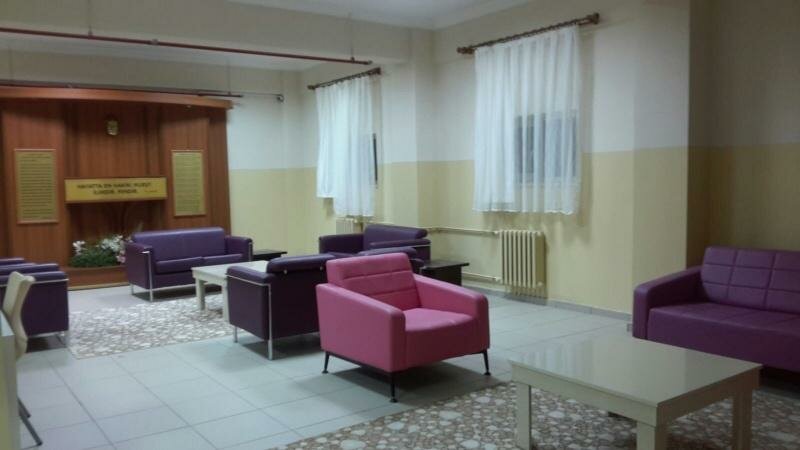 Lise Fatma Zehra Kız Anadolu Imam Hatig Lisesi, Karaköprü, foto