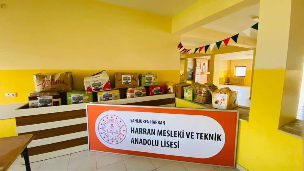 Lise Harran Mesleki Ve Teknik Anadolu Lisesi, Harran, foto