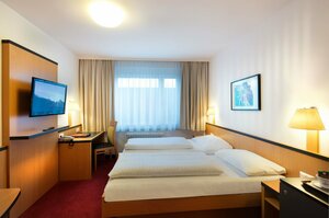 Hotel City Villach (Bahnhofplatz No:3, Villach), otel  Villach'tan