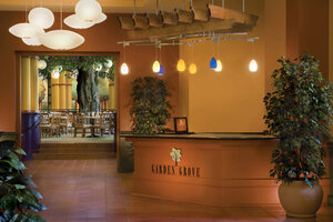 Walt Disney World Swan Resort (Florida, Orange County, Orlando, Walt Disney World), otel  Orlando'dan