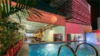 Otel Zo Rooms Radisson Square, Indaur, foto