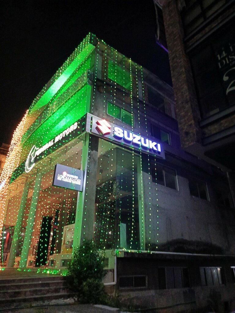 Otomobil satış galerileri Suzuki Federal Motors, Islamabad, foto