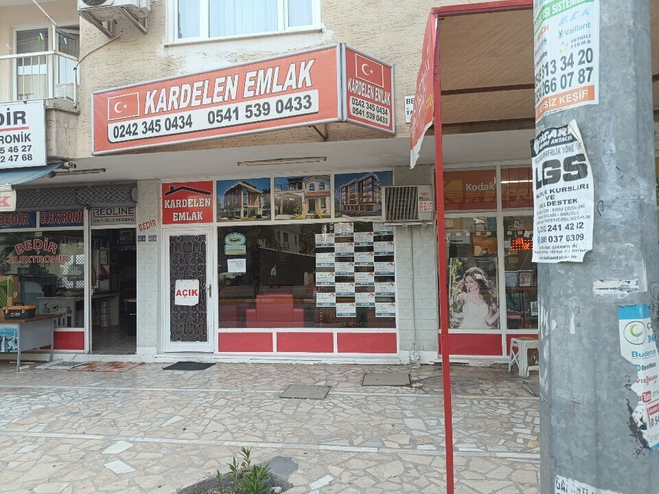Emlak ofisi Kardelen Emlak, Antalya, foto