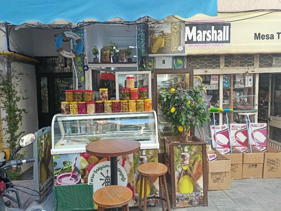 Kafe Değirmen Turşuları, İzmir, foto