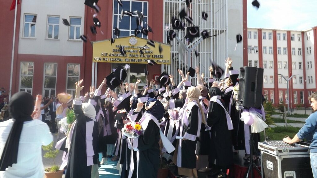 Lise Şehit Hasan Yılmaz Kız Anadolu İmam Hatip Lisesi, Erzurum, foto