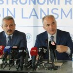 Rize Valiliği (Eminettin Mah., Cumhuriyet Cad., No:77, Merkez, Rize), devlet kurumları ve bakanlıklar  Rize'den