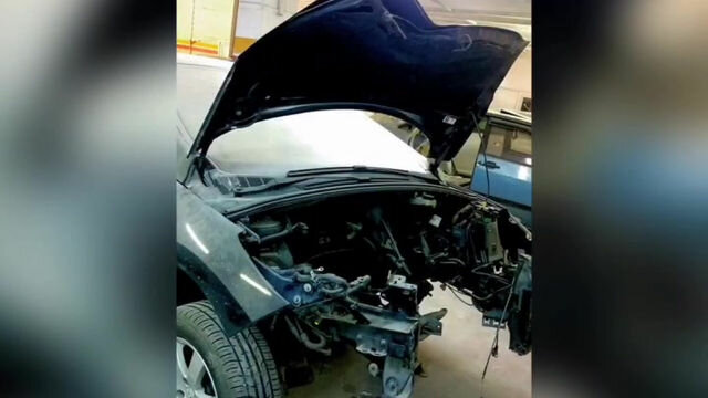 Otomobil satış galerileri Auto Fox, İzmit, foto