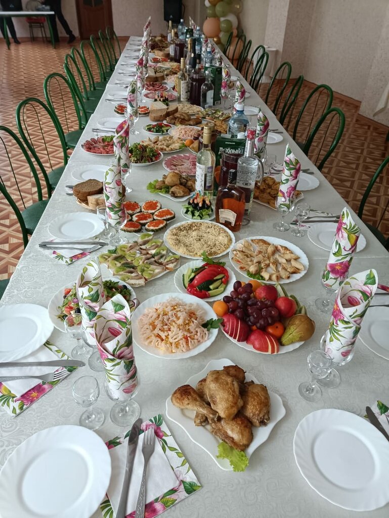 Sosyal yardım kuruluşları Mau Kompleksny tsentr sotsialnogo obsluzhivaniya naseleniya Viktoriya, Tümen (Tiumenskaya) oblastı, foto
