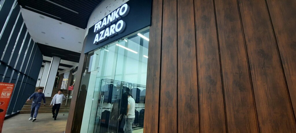 Giyim mağazası Franko Azaro, Çimkent (Şımkent), foto