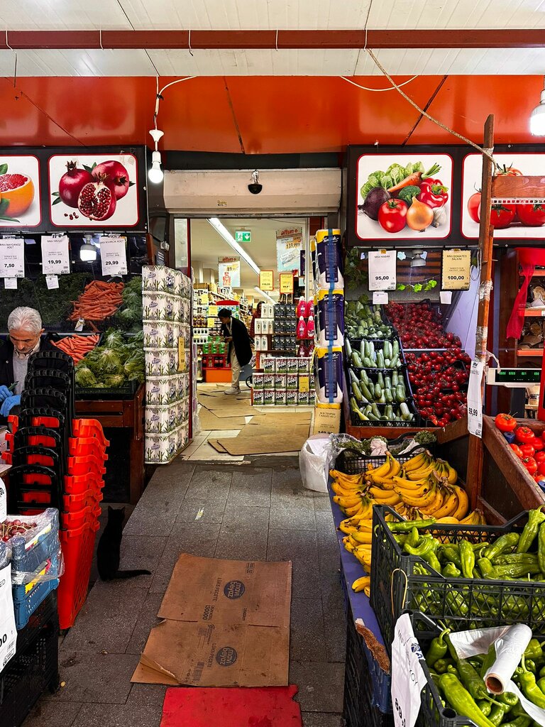 Süpermarket Altun, İstanbul, foto