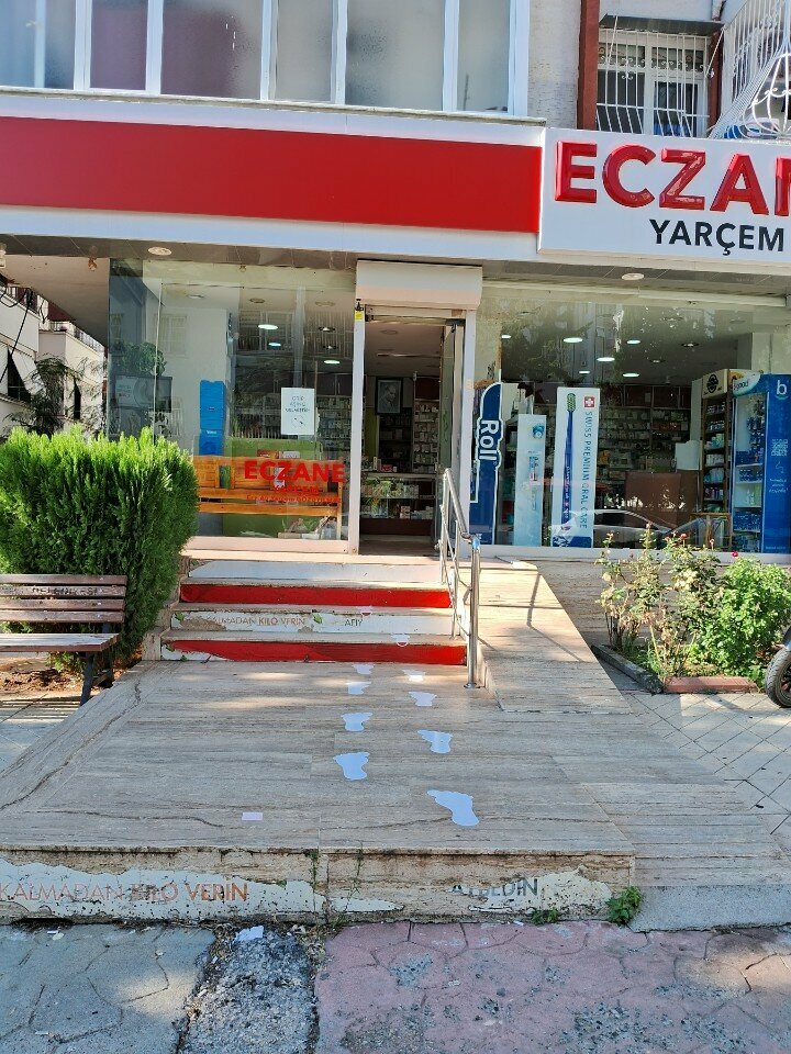 Eczaneler Yarçem Eczanesi, Adana, foto