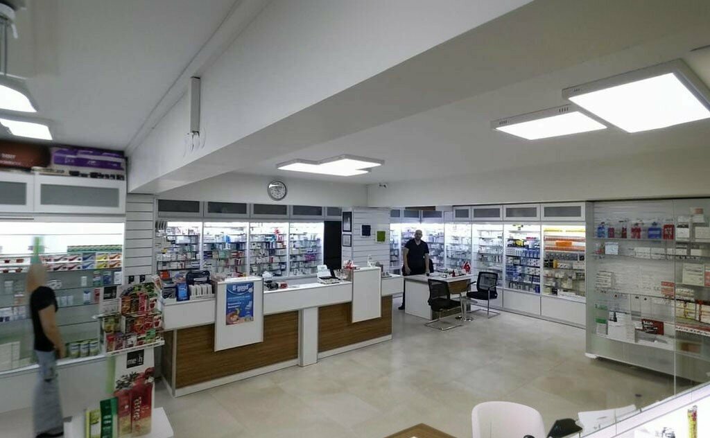 Eczaneler Hikmet Eczanesi, Çankırı, foto