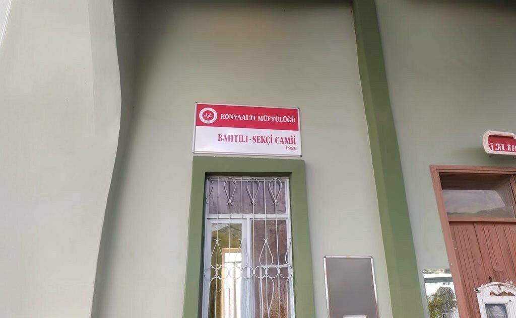 Cami Konyaaltı Müftülüğü Bahtılı Sekçi Camii, Antalya, foto