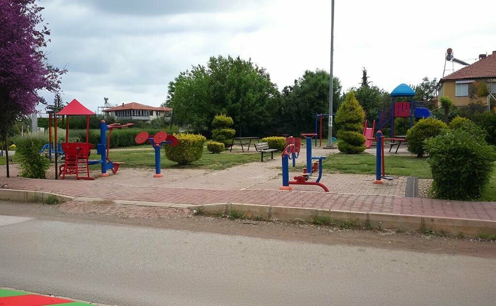 Kültür ve eğlence parkları Mimar Sinan Parkı, Döşemealtı, foto