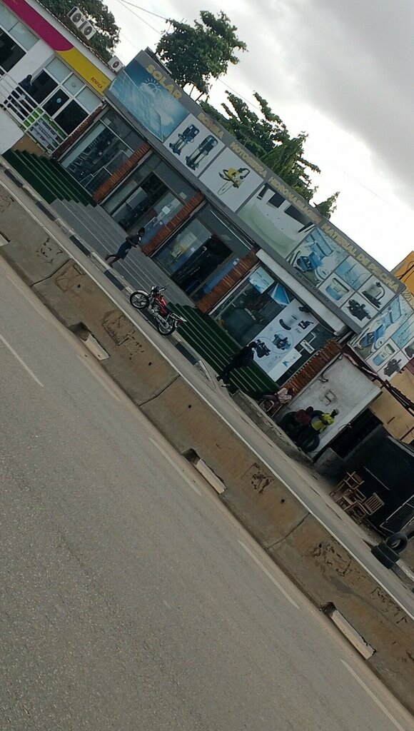 Pazarlar ve çarşılar Mercado, Loanda, foto