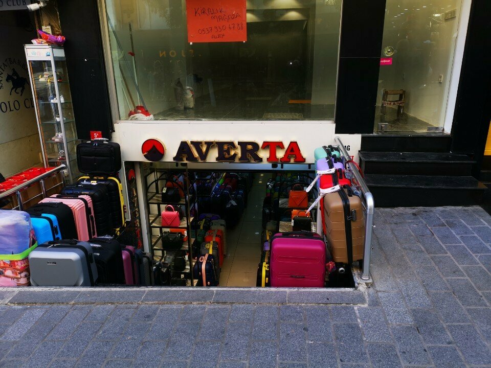 Çanta ve valiz mağazaları Averta Çanta, İstanbul, foto