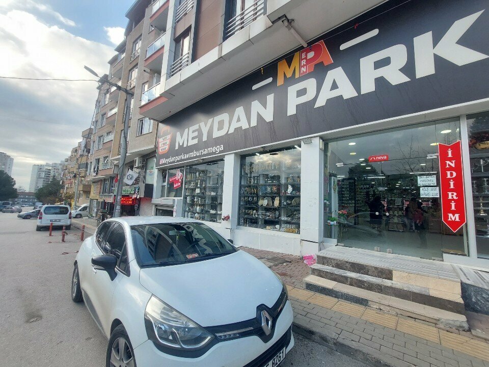 Büyük mağazalar Meydan Park Avm, Bursa, foto