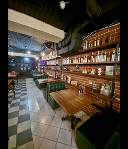 Begemot & Mysh (Professionalnaya Street No:4), bar  Dmitrov'dan