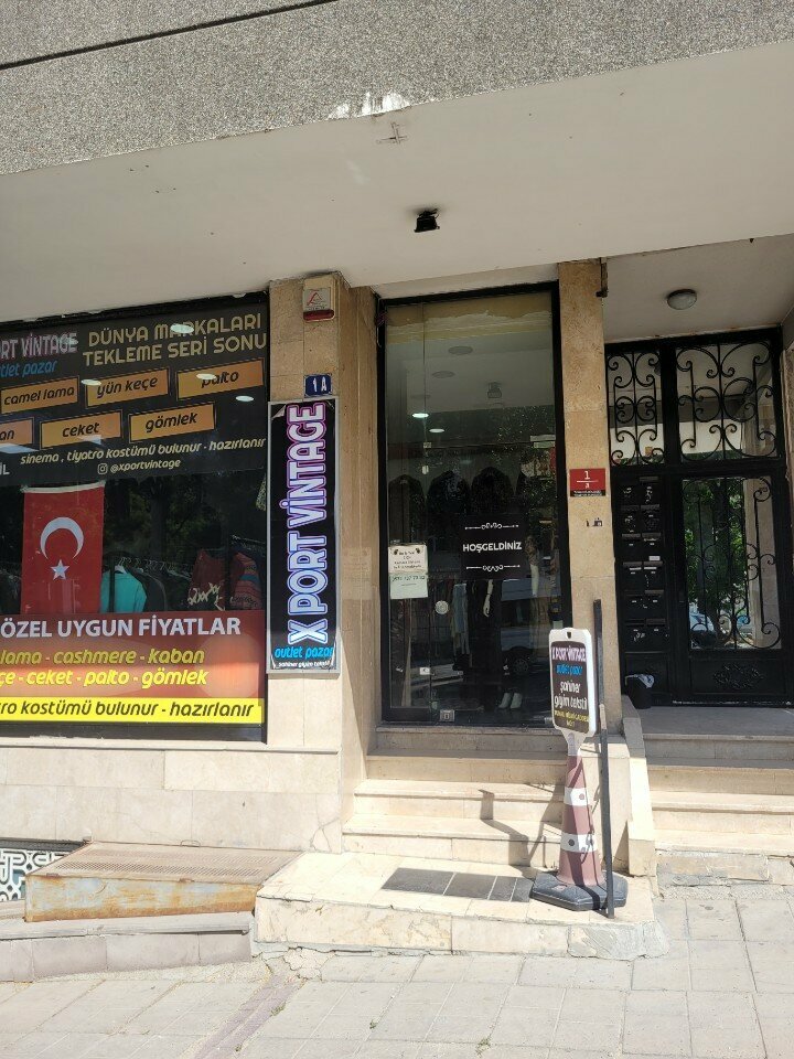 Giyim mağazası XPort Vintage, Ankara, foto