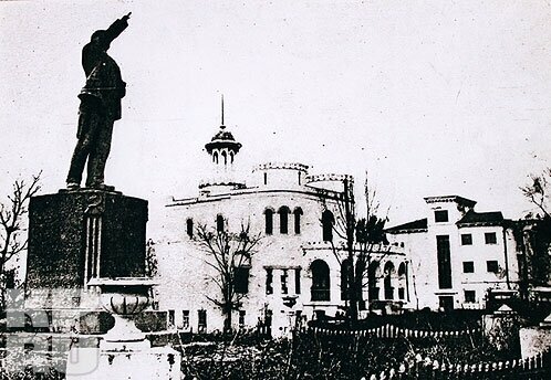 Anıt, heykel В.И. Ульянову, Samara, foto