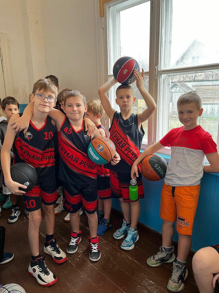 Ortaokul Shkola Osnovnaya Obshcheobrazovatelnaya, Mou, Karelya, foto