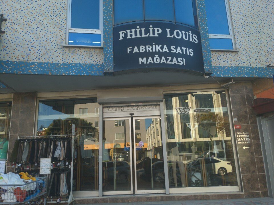 Giyim mağazası Fhilip Louis Fabrika Satış Mağazası, İstanbul, foto