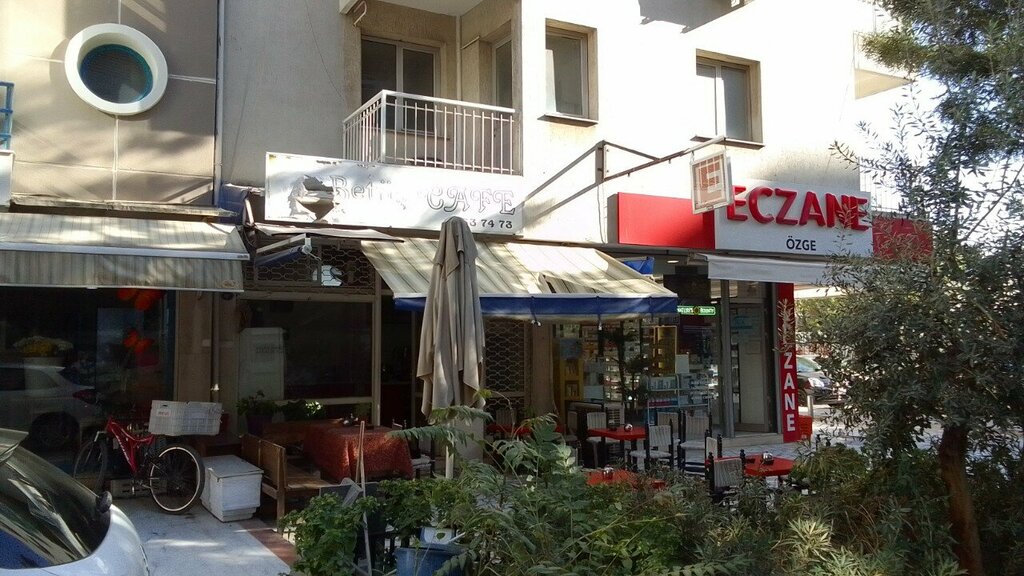Kafe Betüş Cafe, İzmir, foto