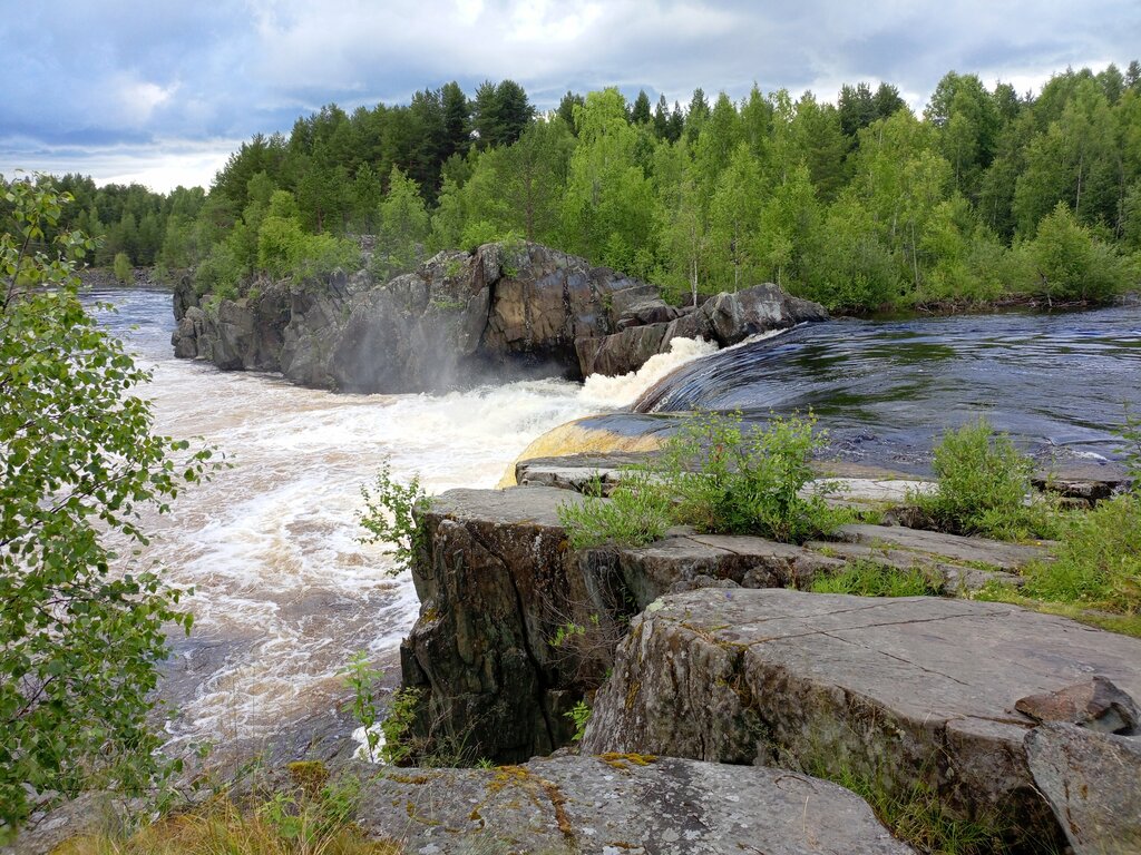 Şelale Voitskiy Waterfall, Karelya, foto