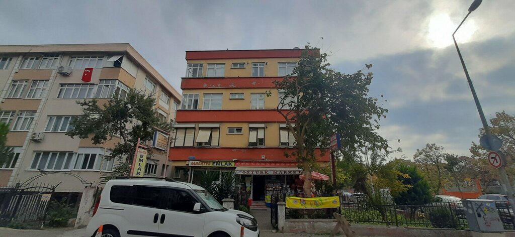 Emlak ofisi Malatya Emlak, İstanbul, foto